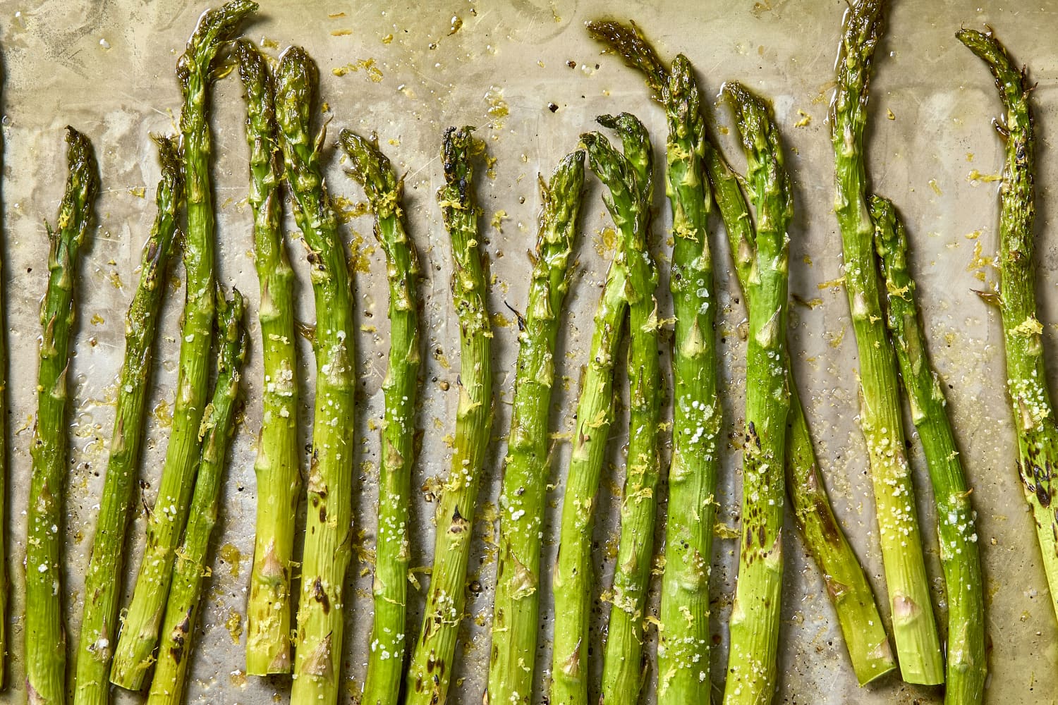 how long to cook asparagus in the oven