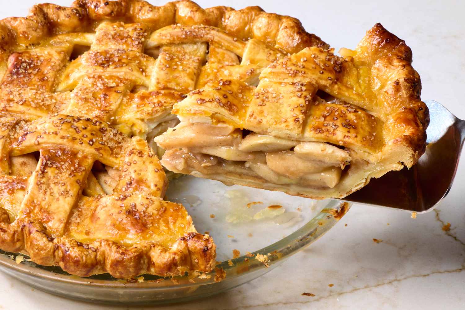 This Grandma’s “Brilliant” Hack for Creating Beautiful Pies | The Kitchn