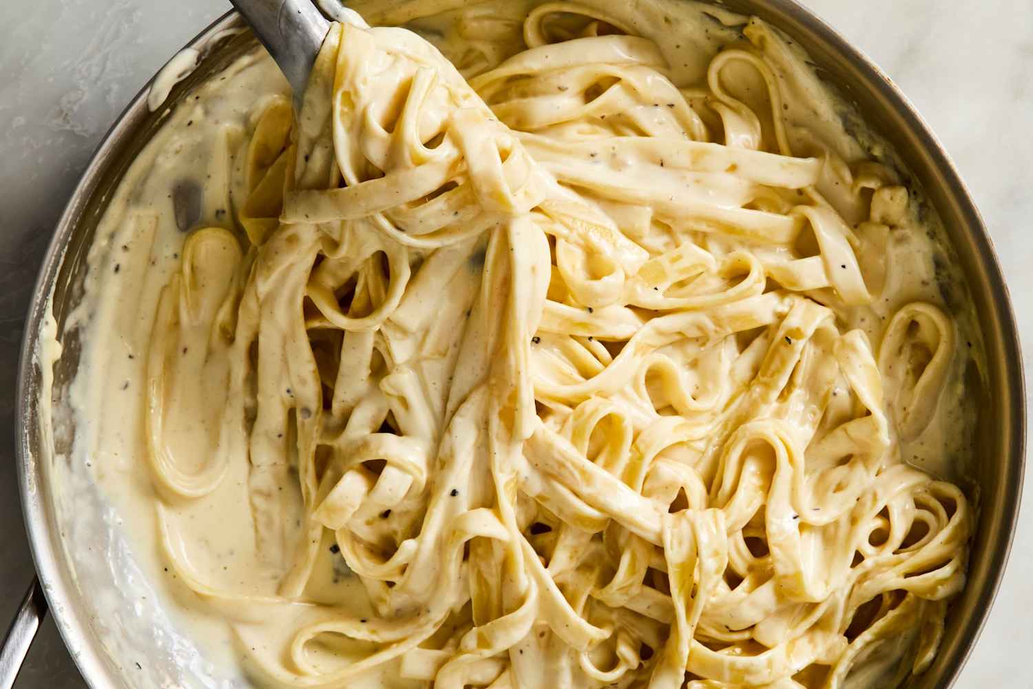 how to make a fettuccine pasta
