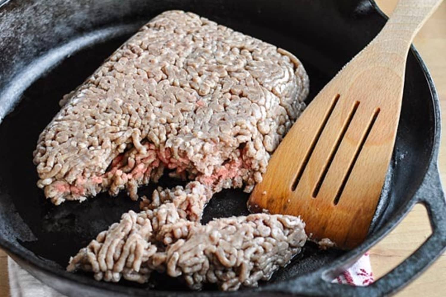 spoiled ground beef