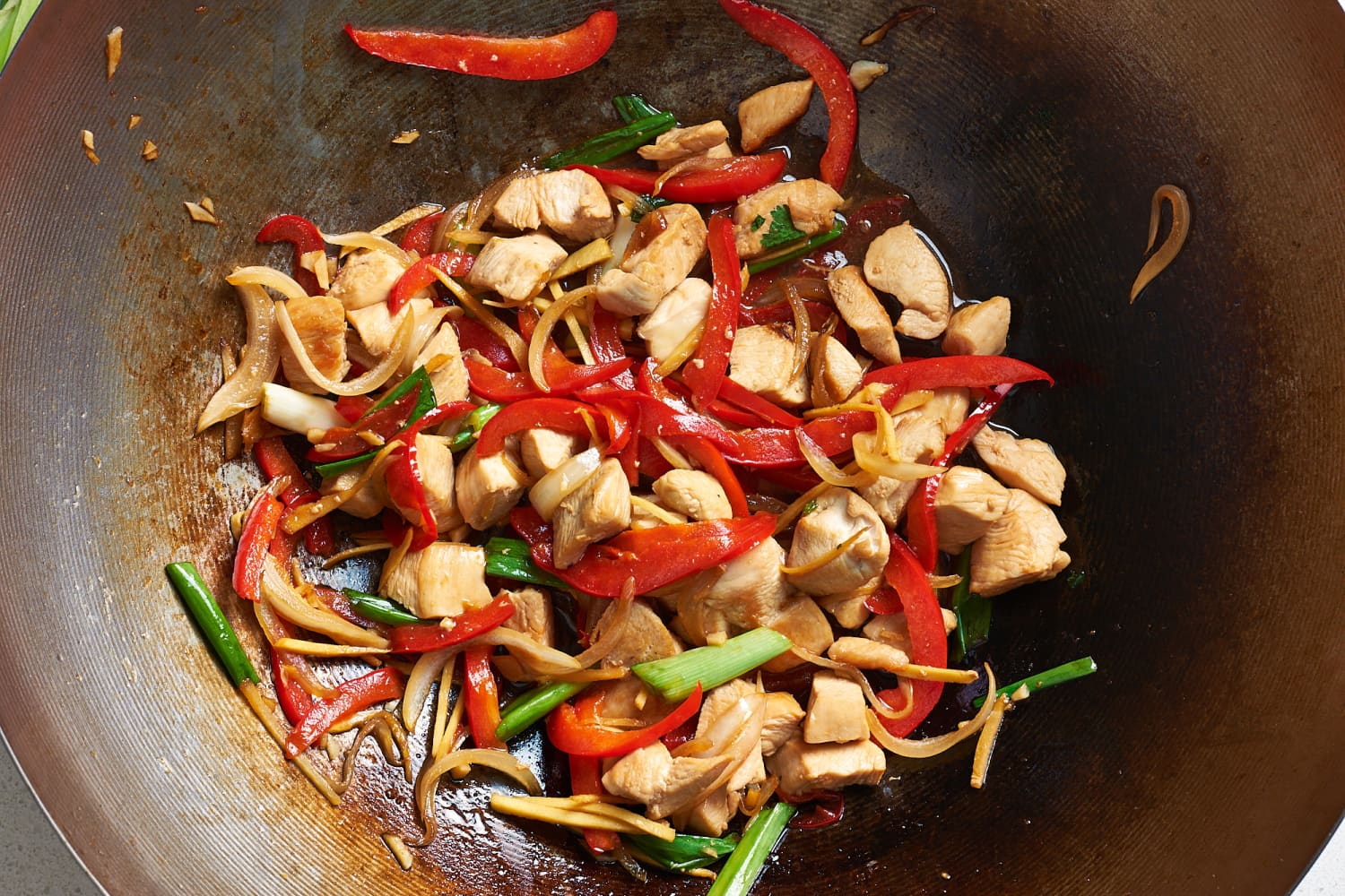 how to cook chicken in a wok