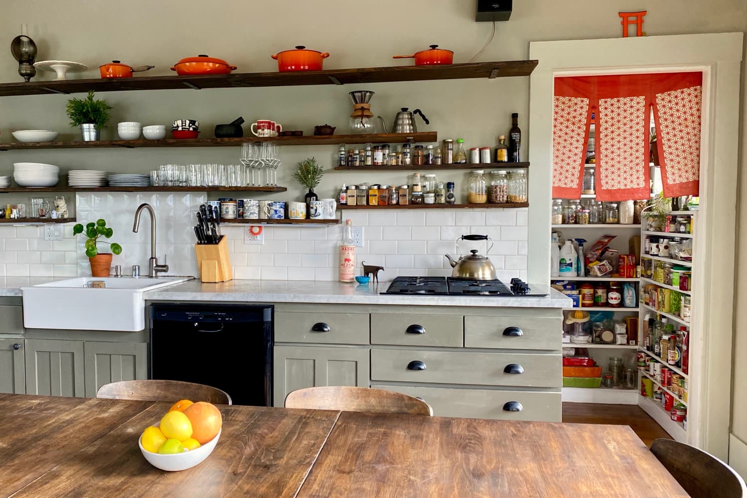 Apartment Therapy's Small Cool Contest Winner Has a Small and Cool ...