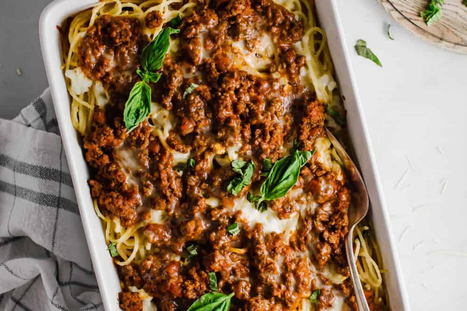 Classic Baked Spaghetti - The Recipe Critic | The Kitchn