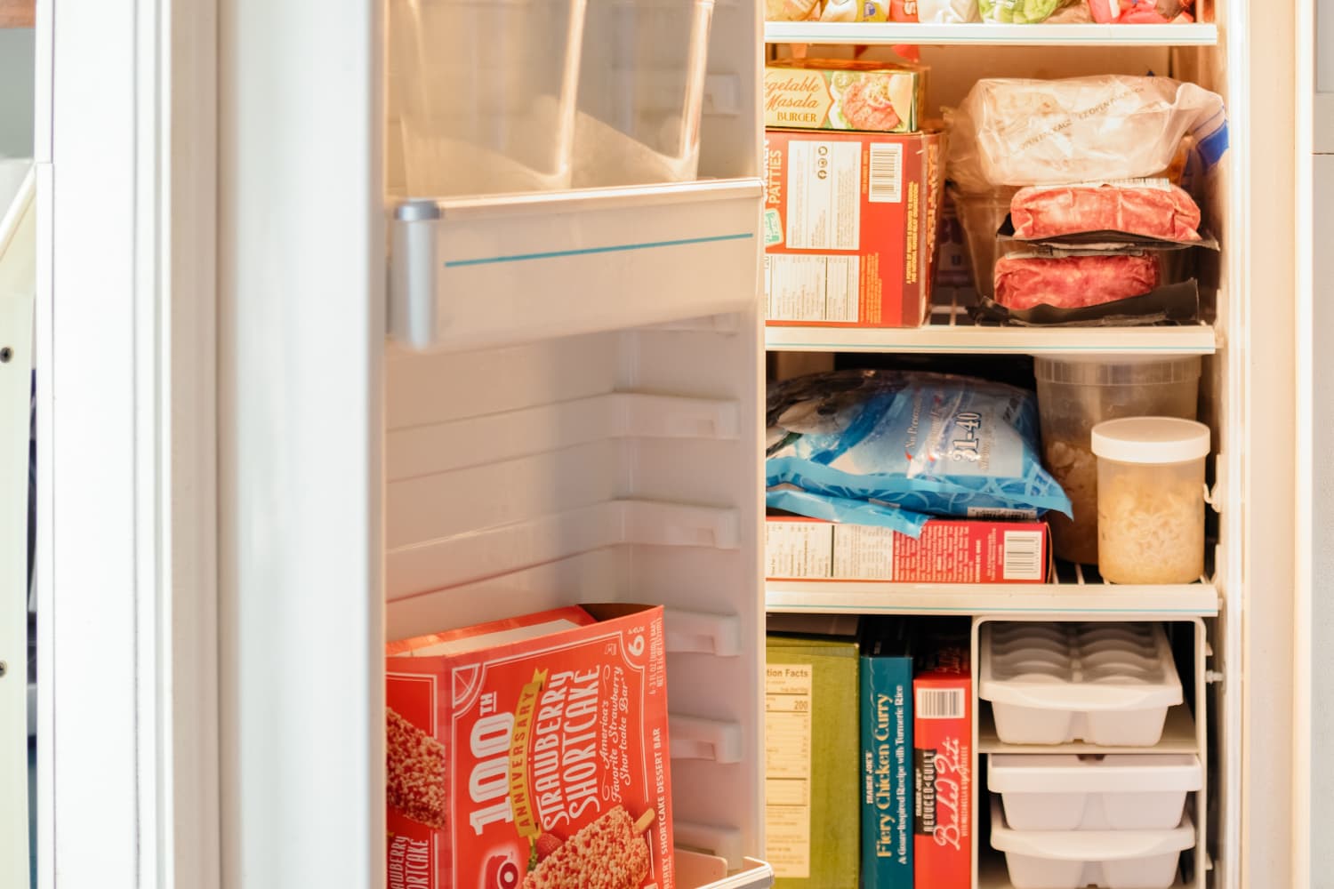 This Simple Hack Will Help Keep Your Frozen Bags of Foods from Going to ...