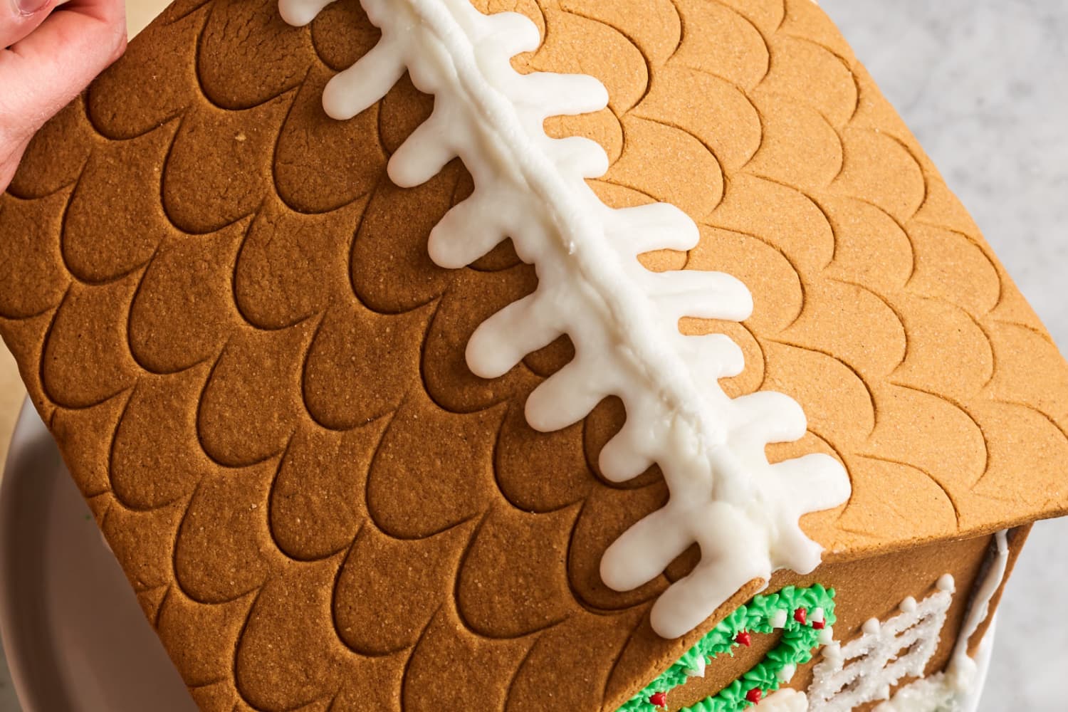 The Best Gingerbread House Kits You Can Buy in 2022 | Cubby