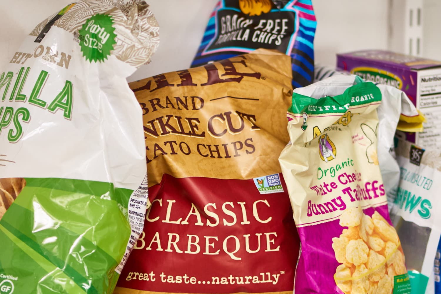 8 Snacks You Should Buy on Repeat, According to Doctors | The Kitchn