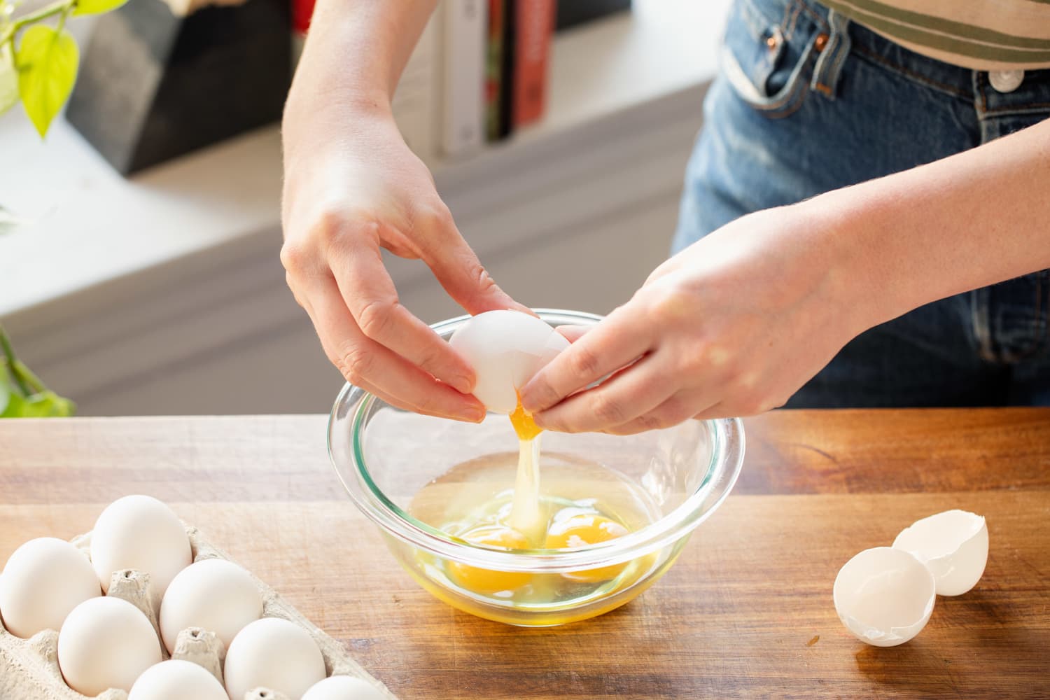 Use Eggshells to Sharpen Blades | The Kitchn