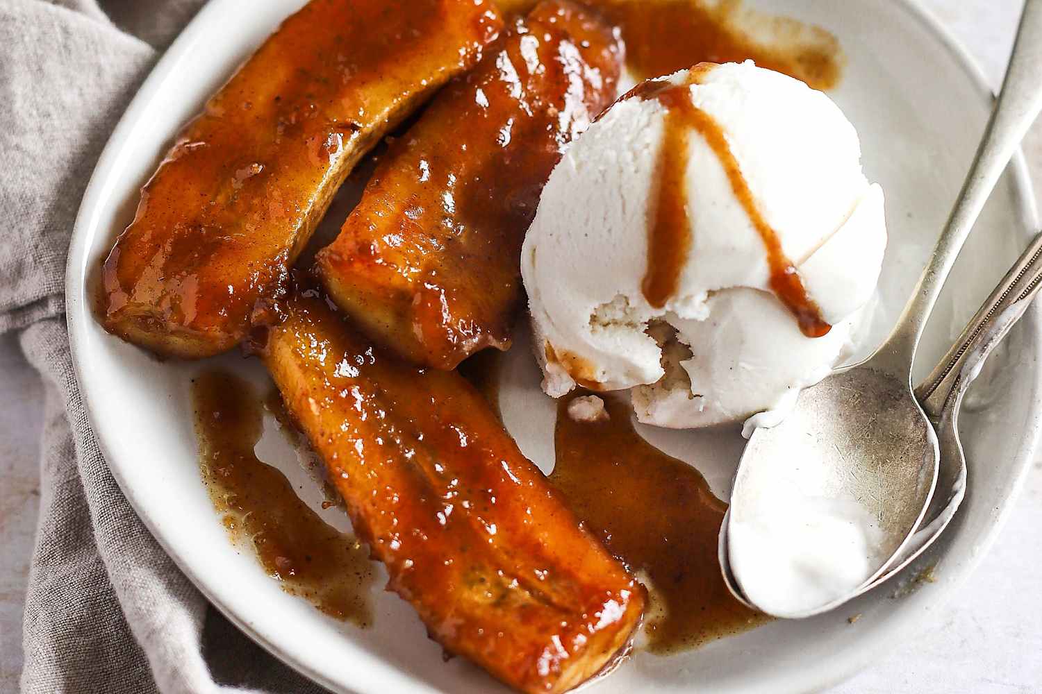 Classic Bananas Foster Recipe (So Easy) | The Kitchn