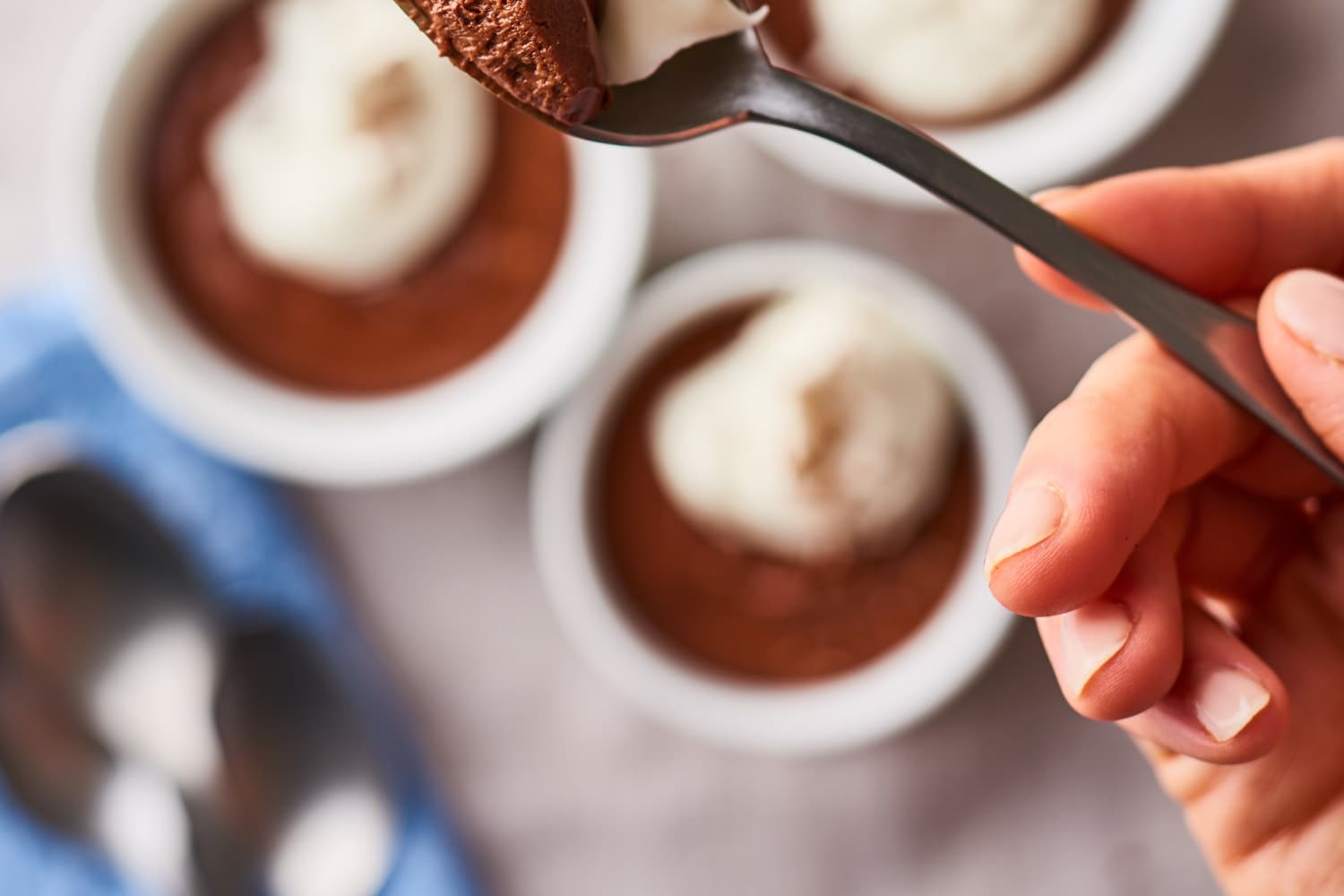 This Decadent Recipe for Chocolate Mousse Only Needs 5 Simple ...
