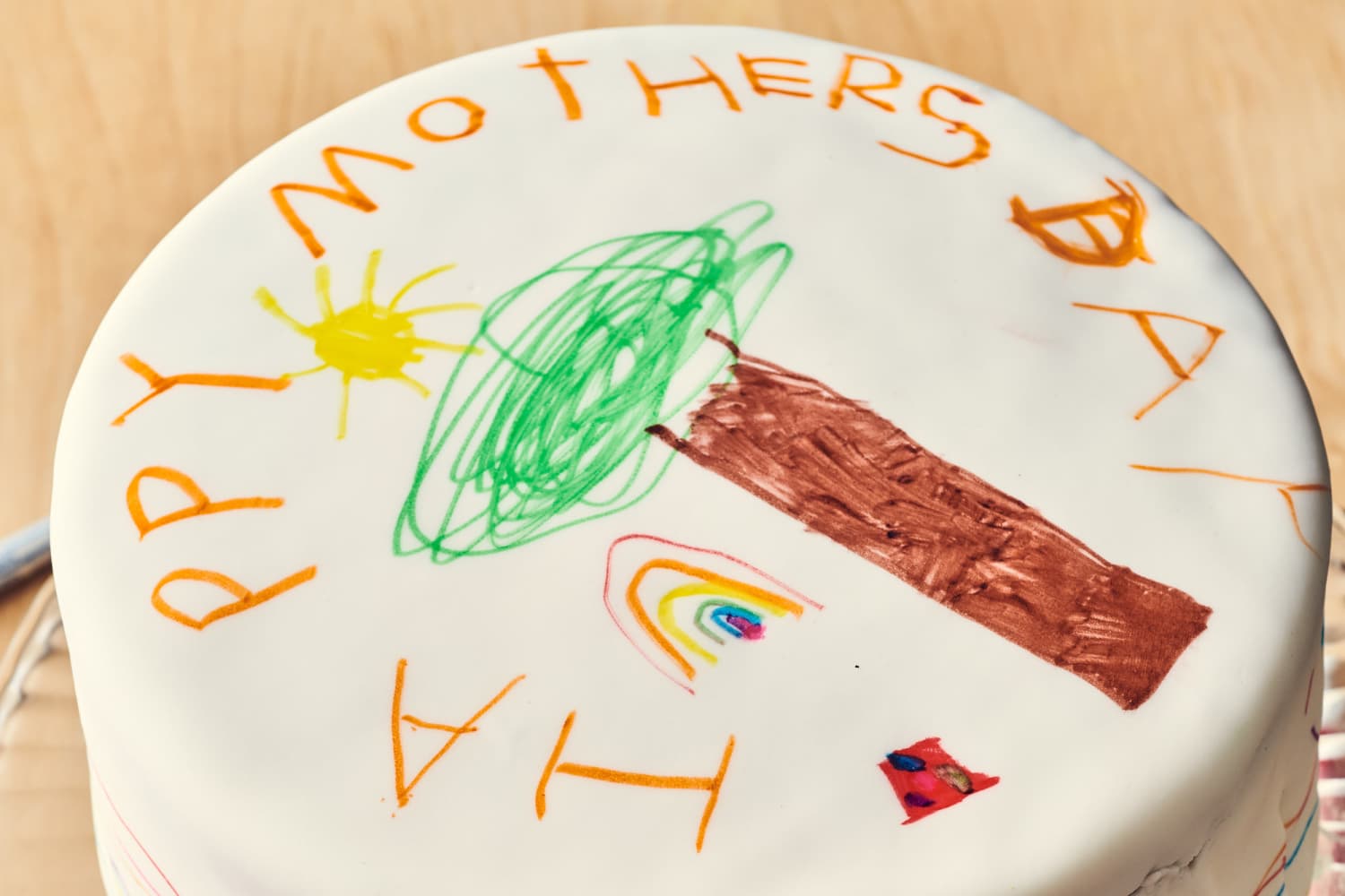 How to Decorate a Cake with Edible Markers | The Kitchn