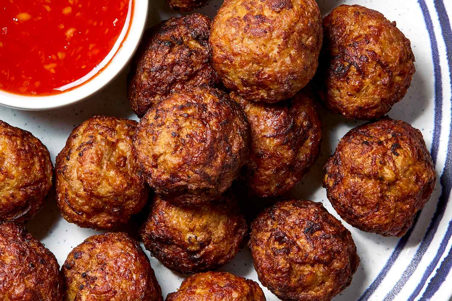 I Never Bake or Pan-Fry Meatballs — I Swear By This “Life-Changing ...