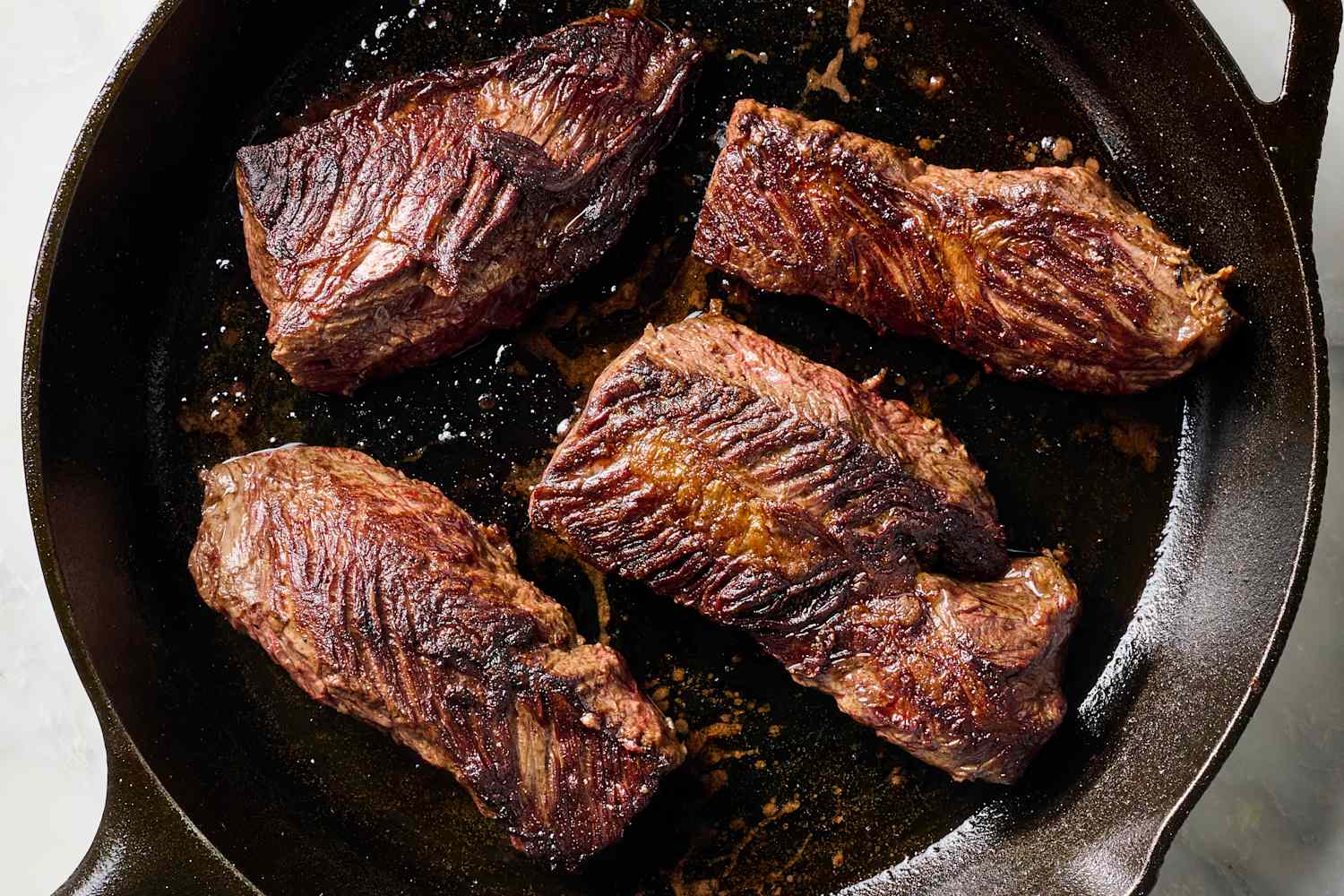 How to Cook The Best Steak, According to a LongHorn Steakhouse Chef ...