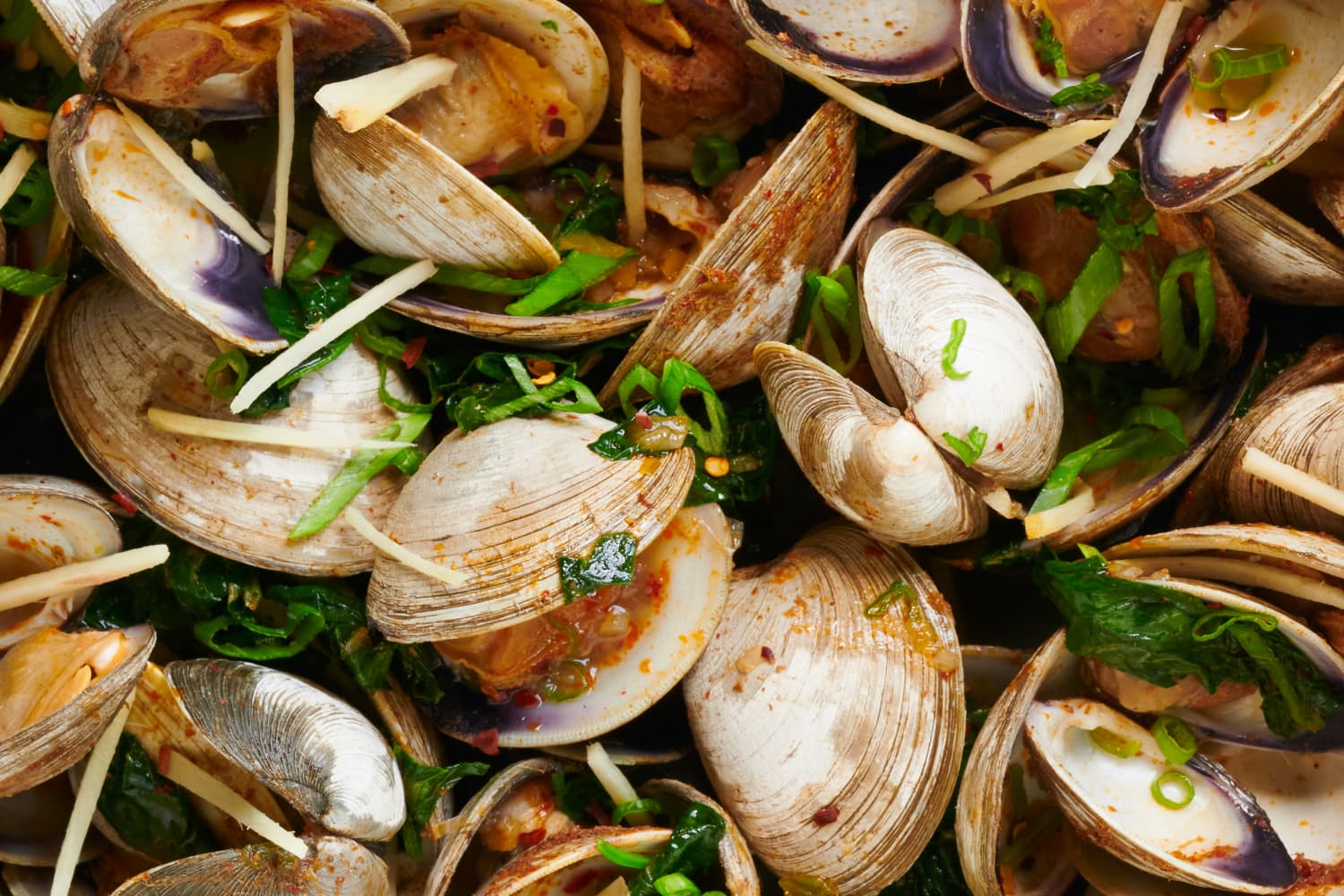 Prik Khing Curry Clams | The Kitchn