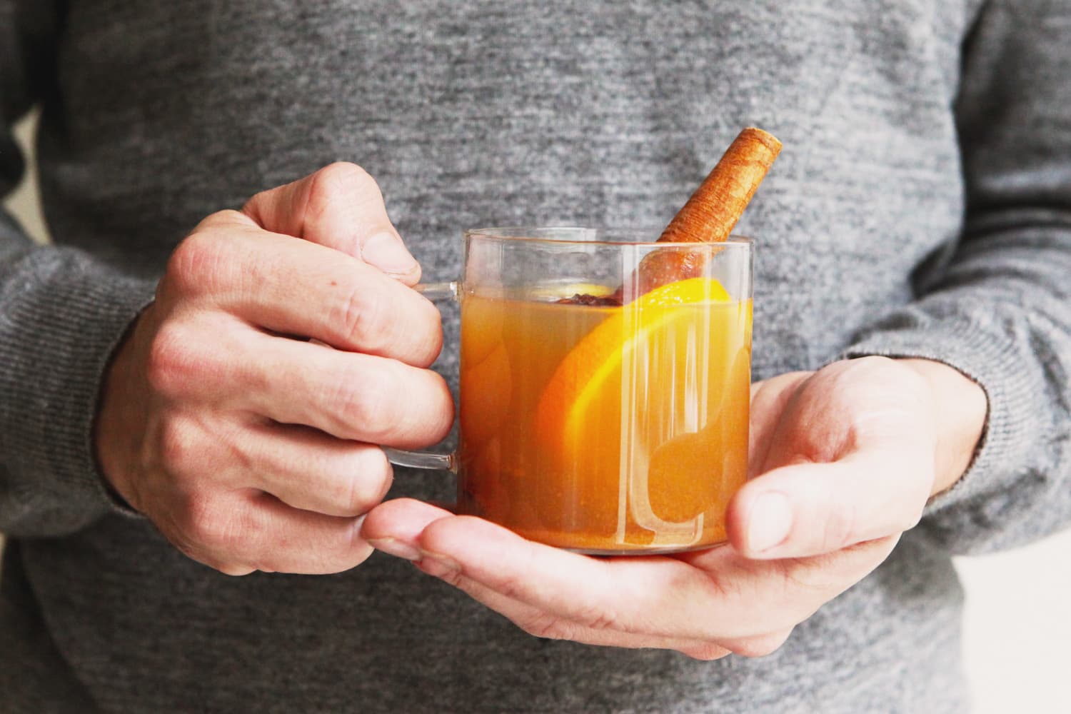 Cider Punch Is an Easy, Festive Holiday Cocktail | The Kitchn