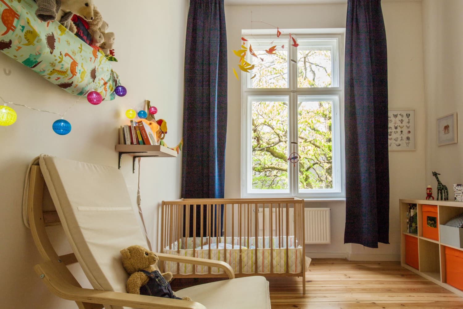 Here's a Unique DIY Cubby Storage Organizer Alternative | Apartment Therapy