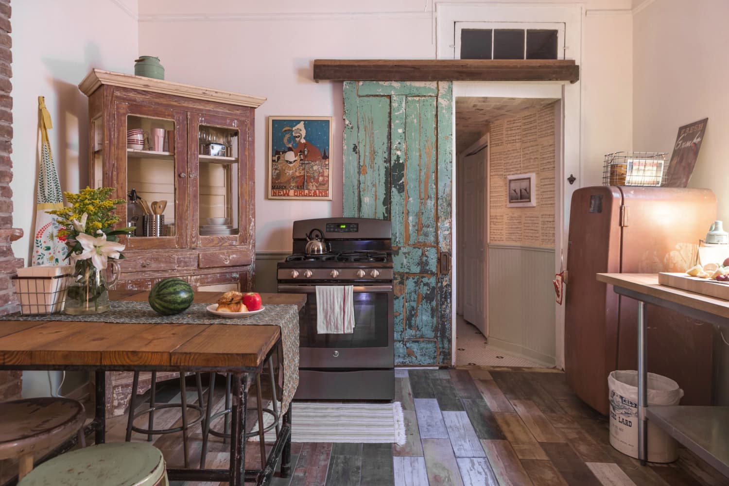 What Is Shabby Chic Design? 6 Tips to Get the Look | Apartment Therapy