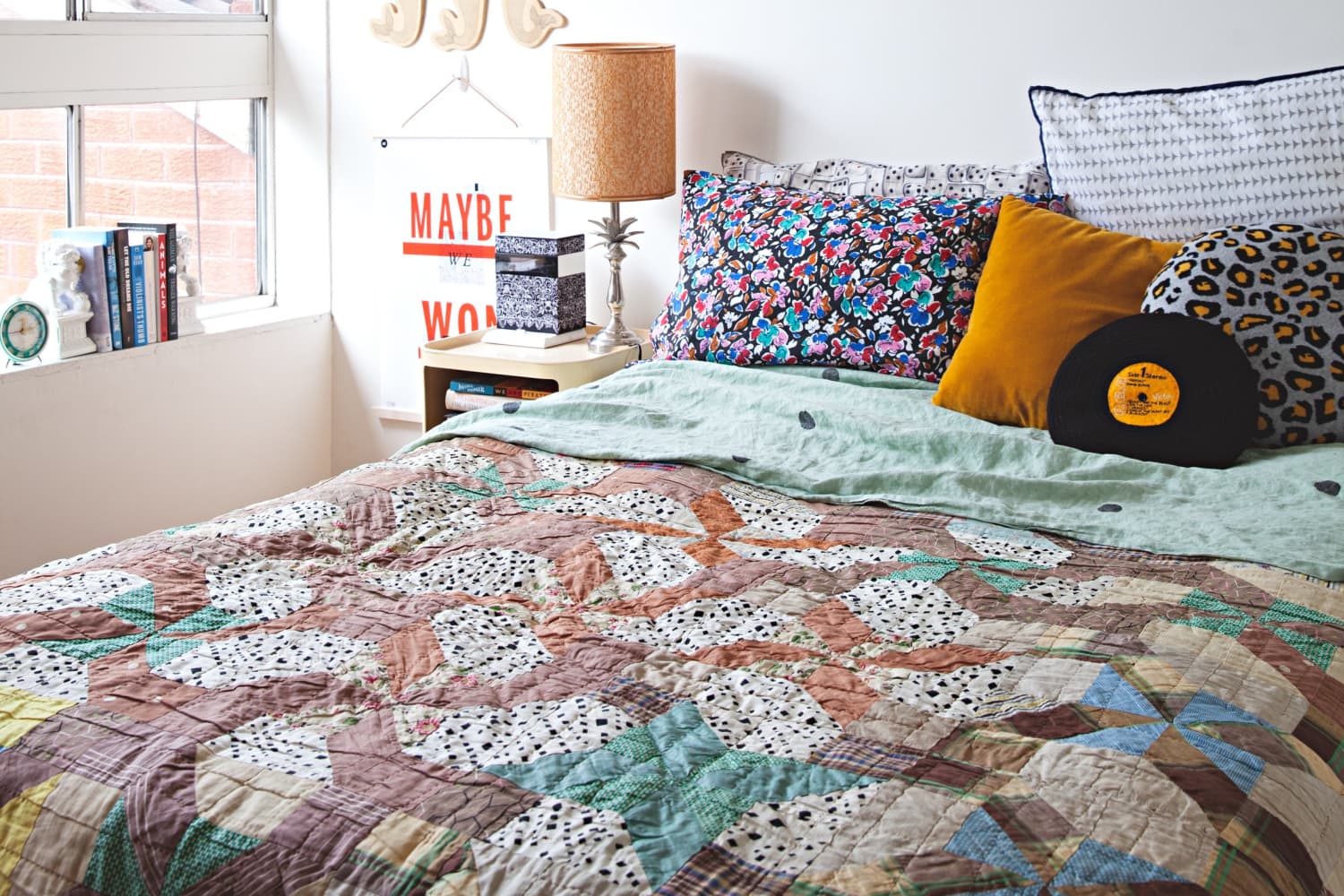 7 Creative Window Sill Ideas - Fun Ways to Dress Up Your Window Sill ...