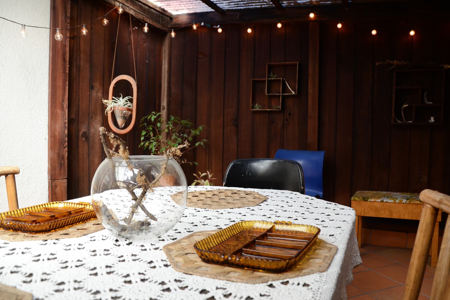 Stylish Indoor and Outdoor Tablecloths for Summer | Apartment Therapy