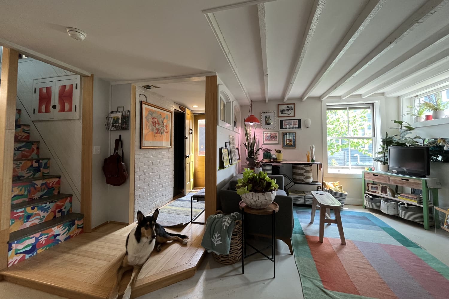 See Kendall's 840-Square-Foot Historic Home in New York from the Small ...