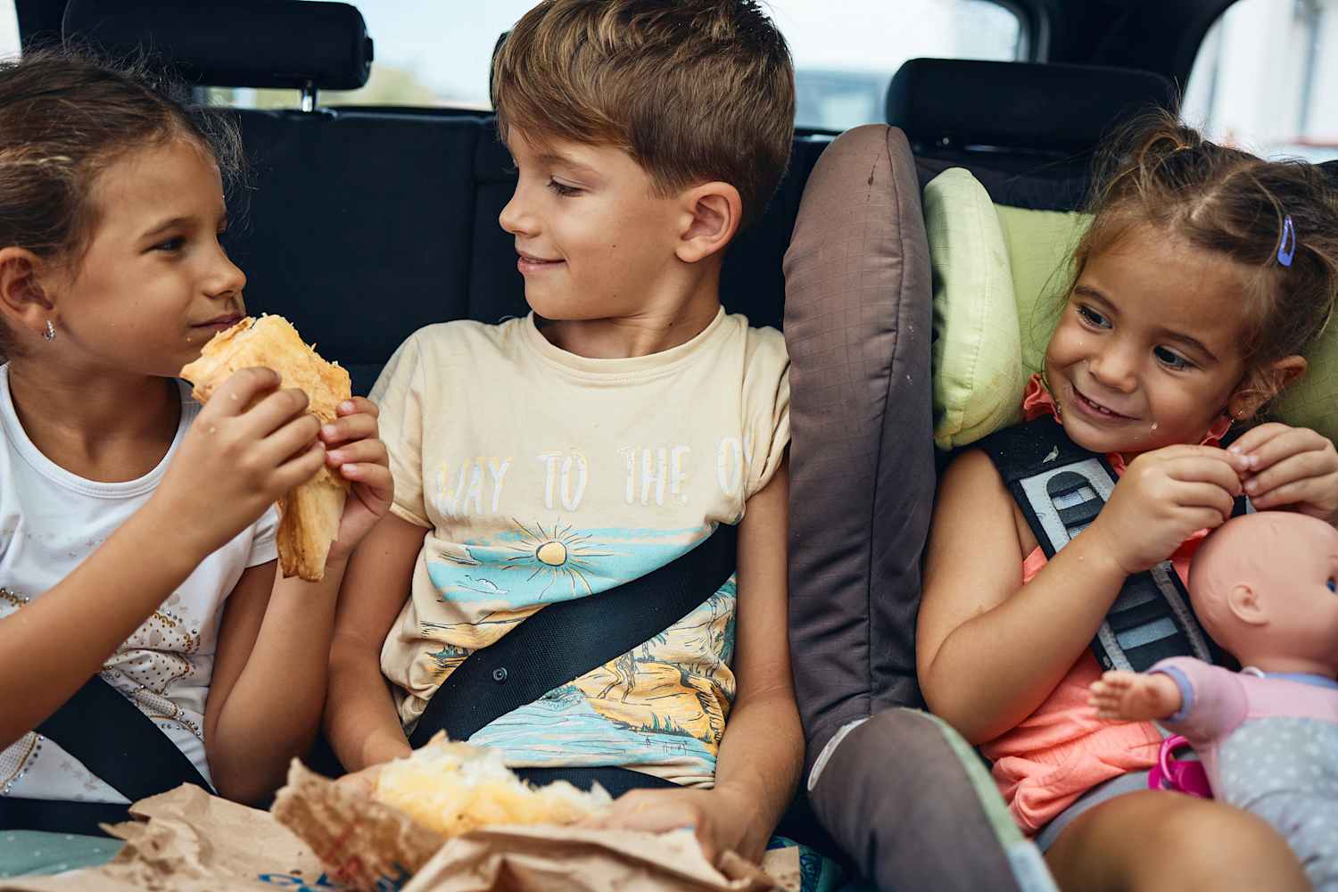 21 Things Every Parent Should Keep in the Car | Cubby