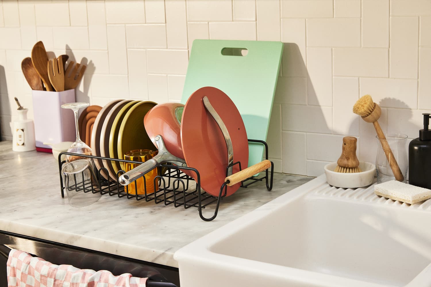 9 “Psych Tricks” I Use to Clean My Home | Apartment Therapy