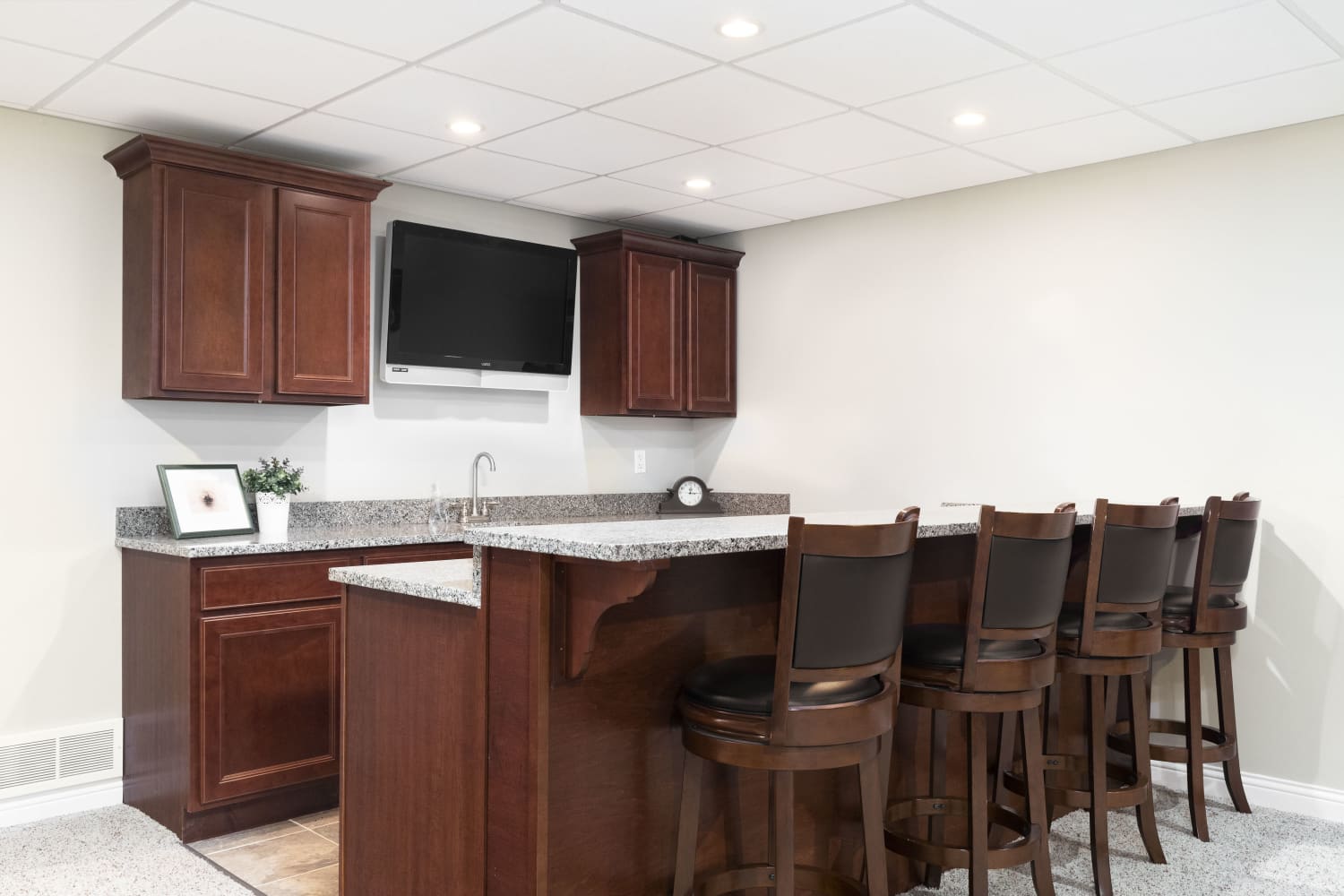 Revamp Dated Drop Ceilings with Vinyl Ceiling Panels | Apartment Therapy