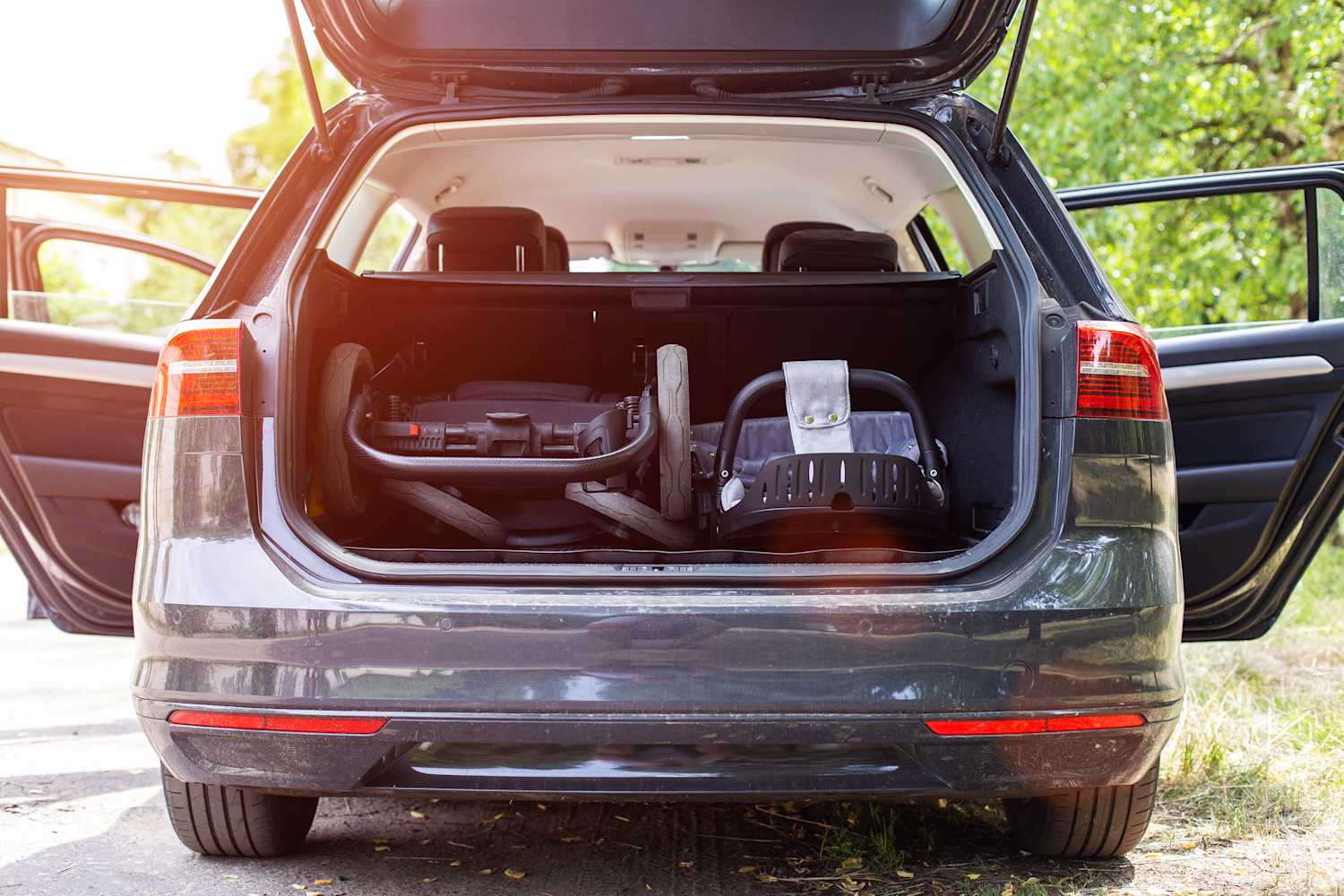 5 Travel Strollers That Will Fit in Any Car | Cubby