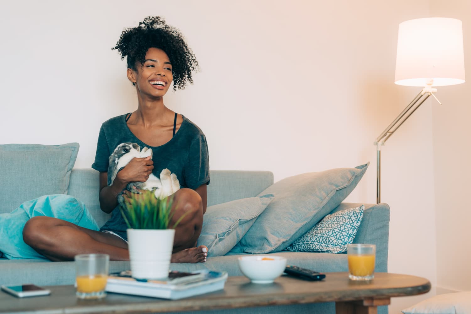 I Tried a Custom Sofa from Benchmade Modern and Couldn't Believe the ...