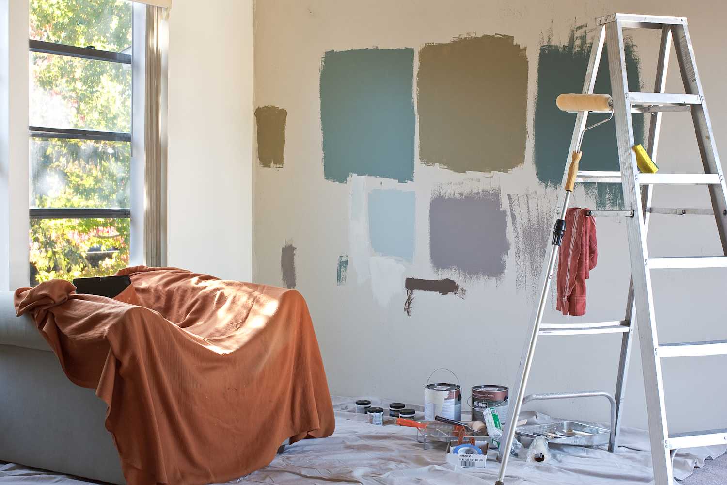 4 Paint Colors Homeowners Regret, According to Pros | Apartment Therapy