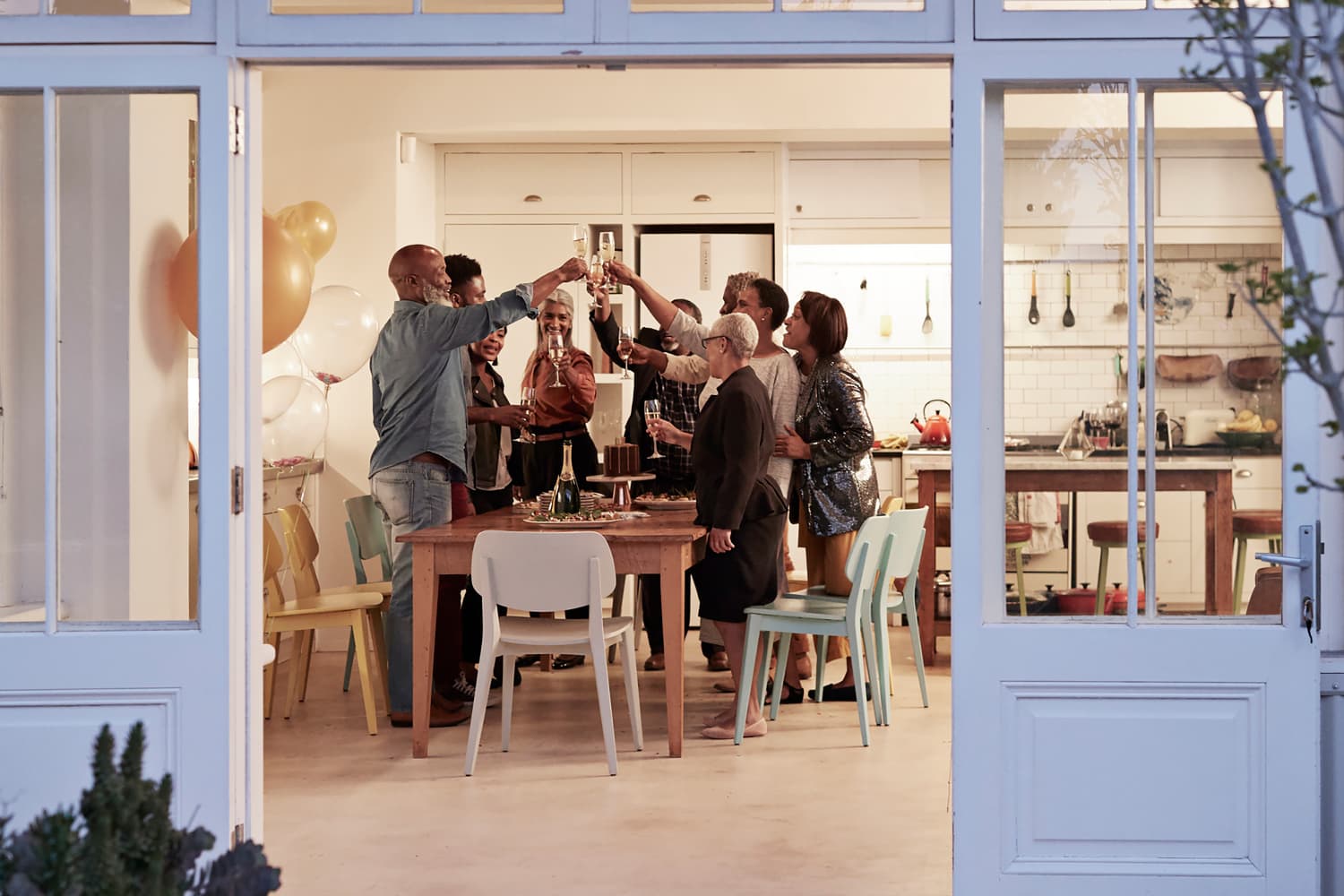 19 Hosting Tips From Grandparents Who Know How to Party | Apartment Therapy 19 Hosting Tips From Grandparents Who Know How to Party | Apartment Therapy