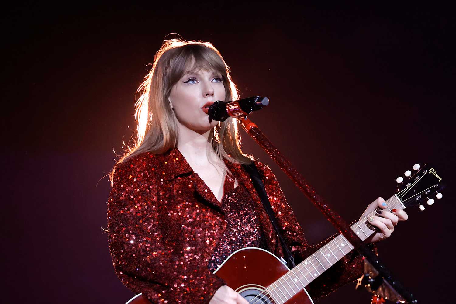 104 Taylor Swift Fall Lyrics Captions | Dorm Therapy