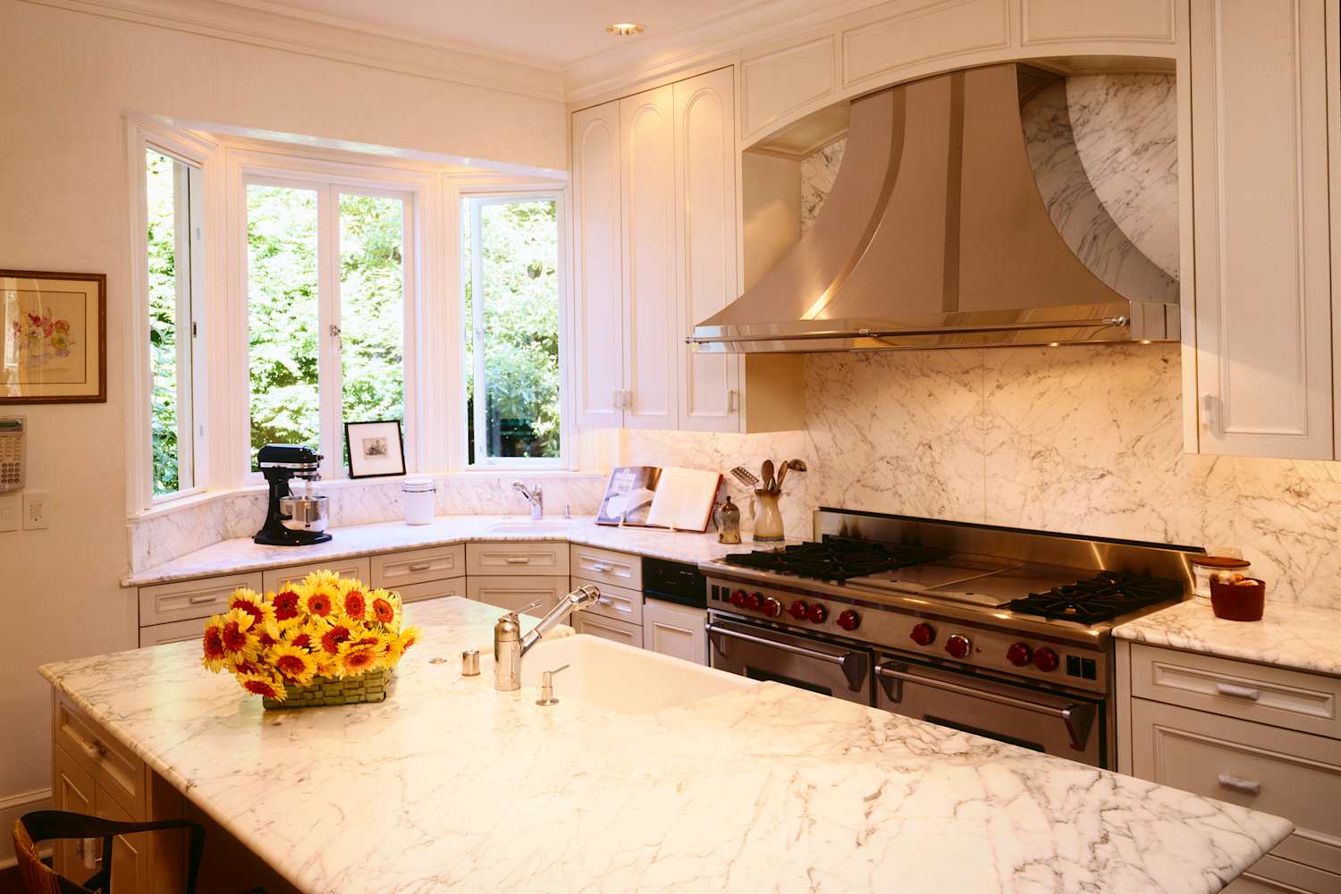 The Surprising, High-End Kitchen Trend That Pros Think Is on Its Way ...