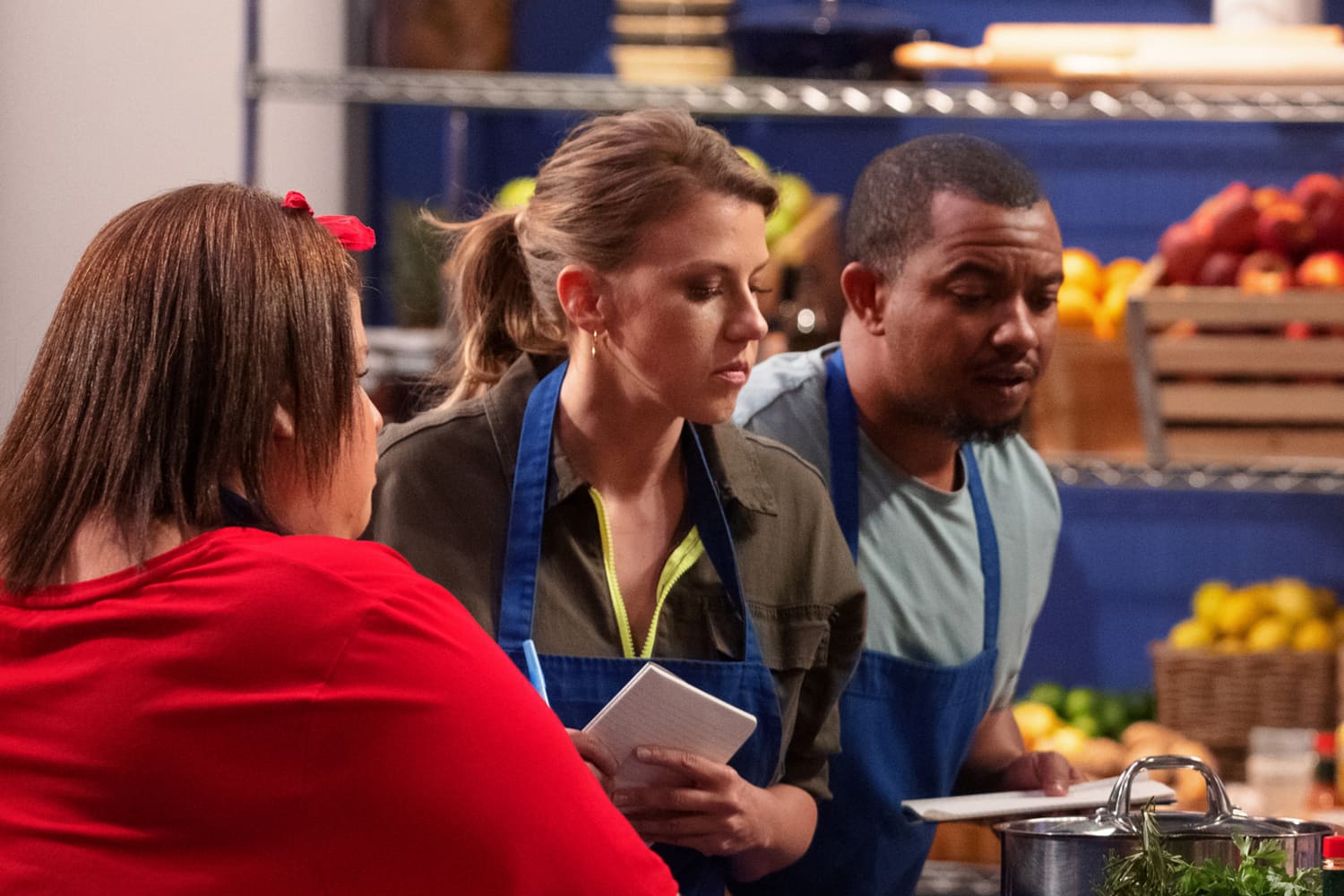 The New Season of "Worst Cooks in America" Will Feature Popular '90s TV ...