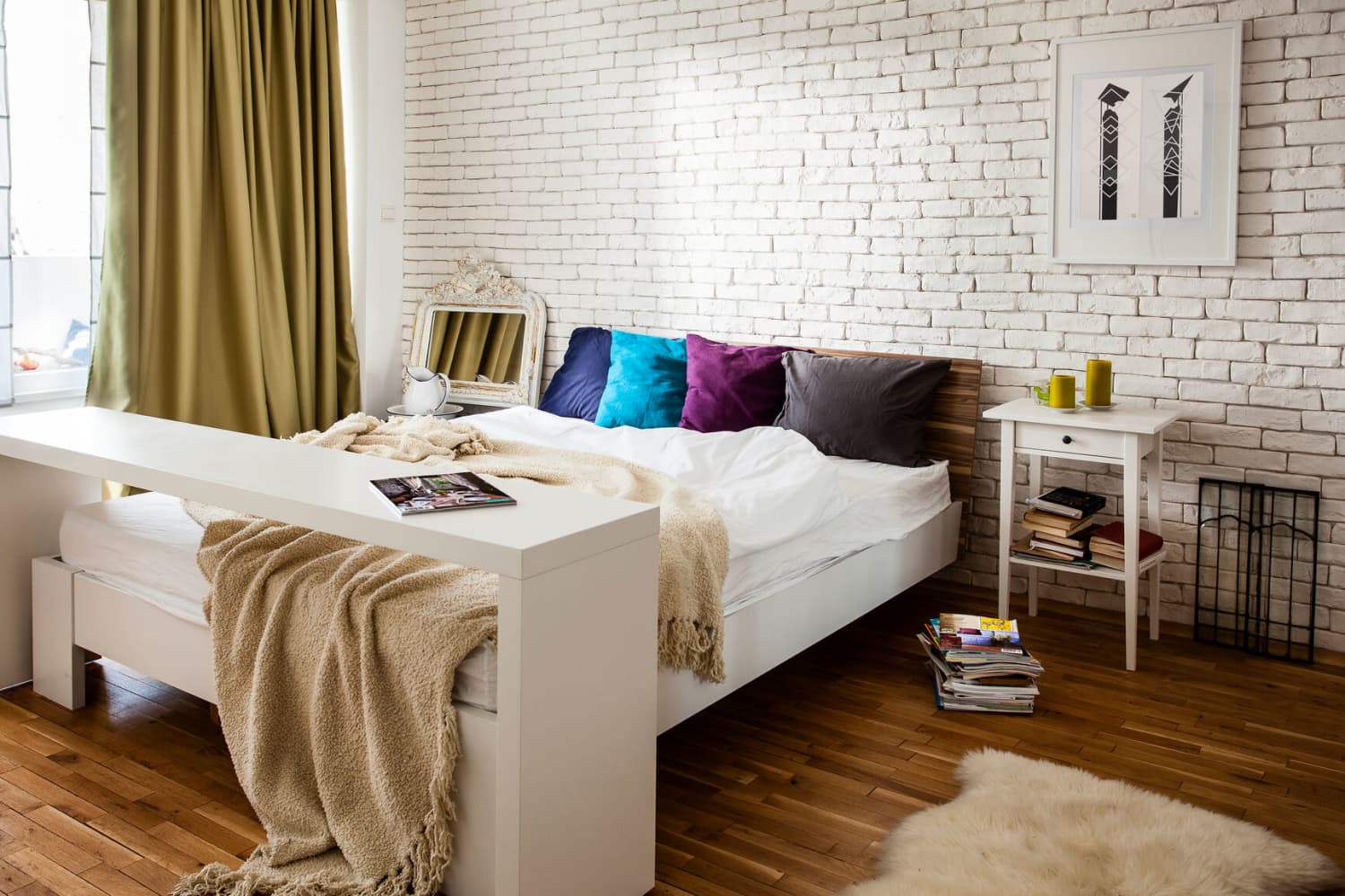 6 Bedroom Layout Mistakes You’re Making, According to Home Stagers ...