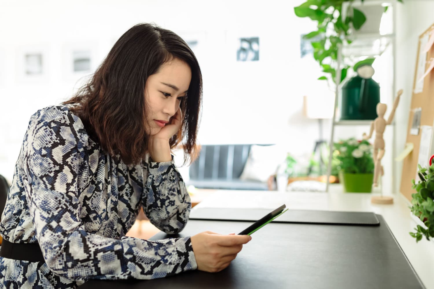 I Stopped Following Instagram Influencer Accounts for a Month ...