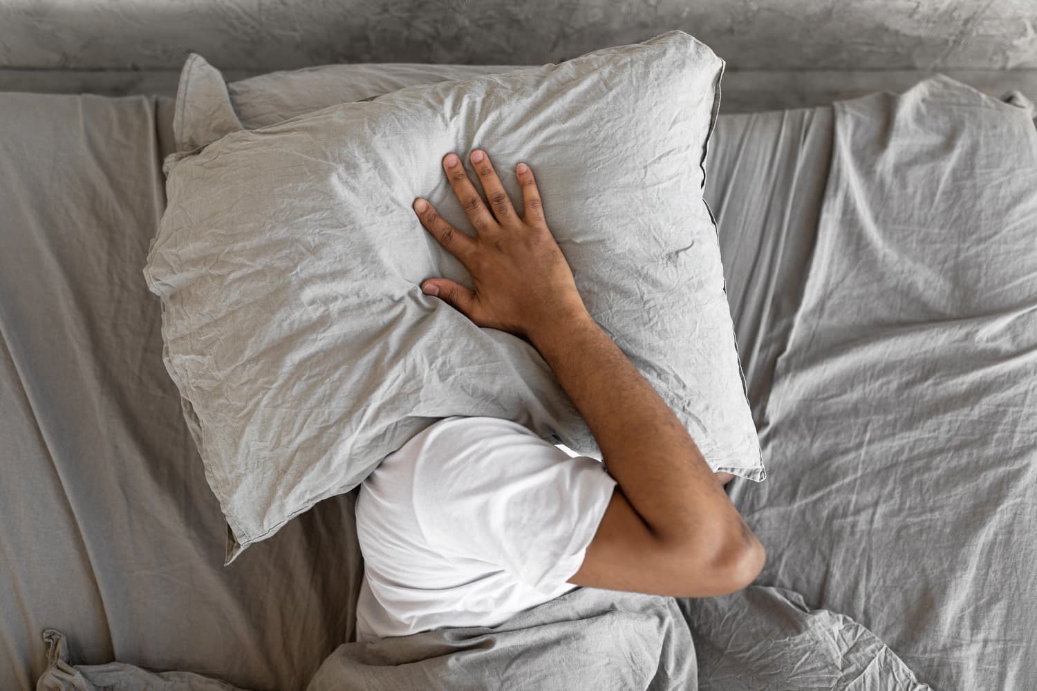 How To Deal With Report Noisy Neighbors The Right Way Apartment Therapy