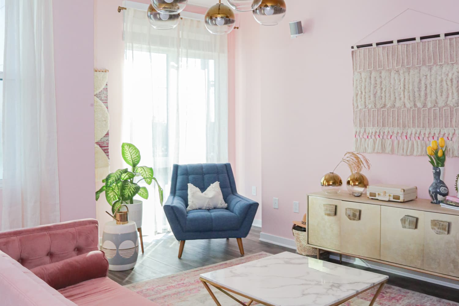Pink and Gold California Rental Apartment | Apartment Therapy