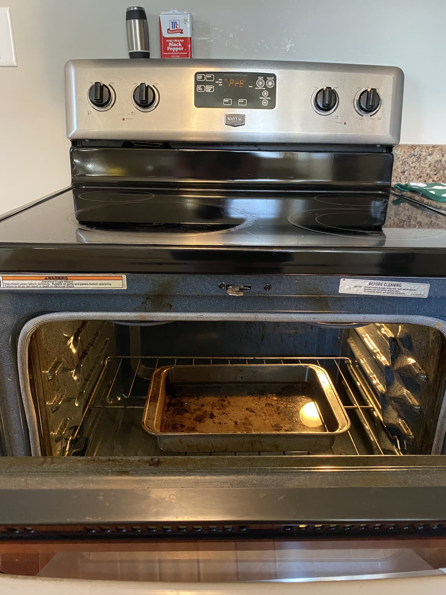 Steam Clean Oven with Vinegar and Water - Review | Kitchn