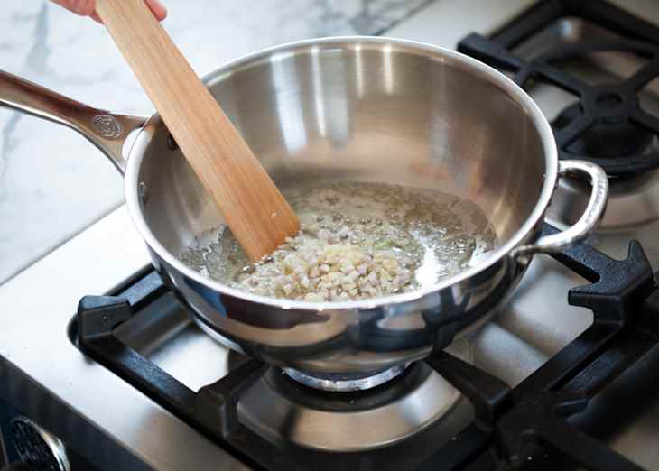 how to make mussels on the stove