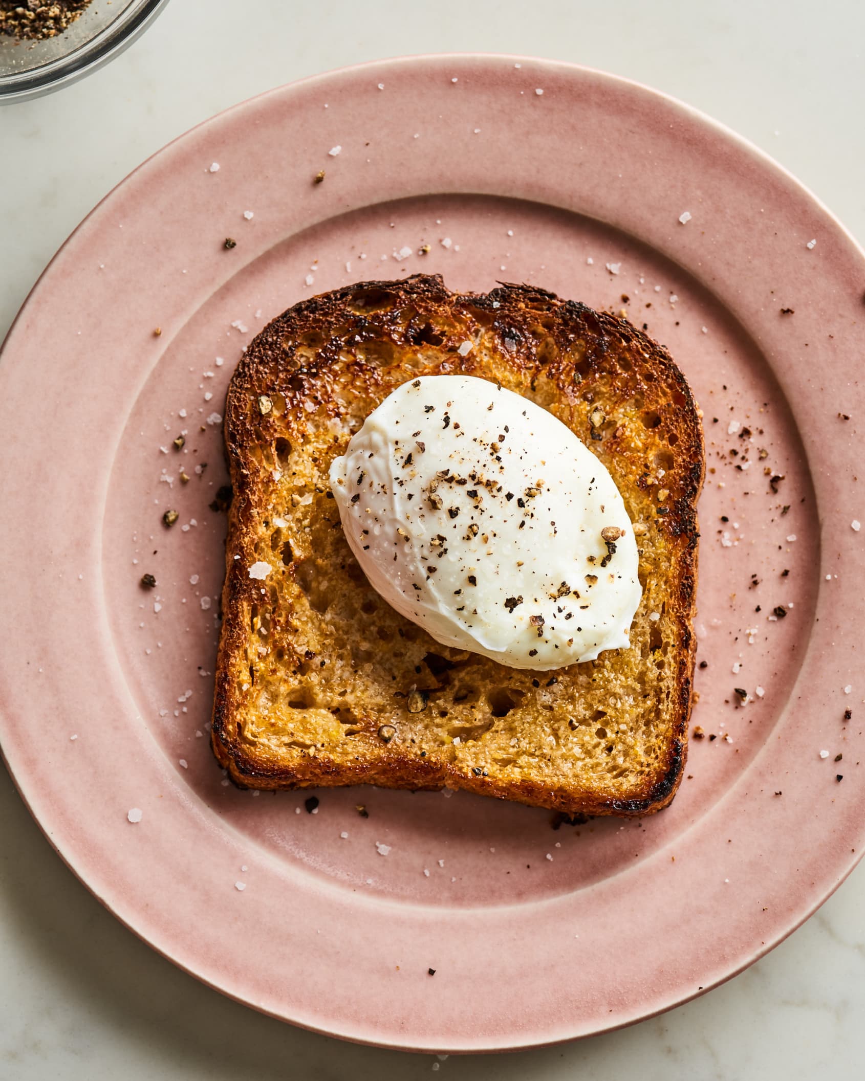 how to batch cook poached eggs