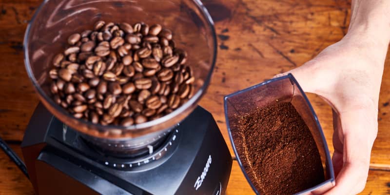 how to make coffee using whole beans