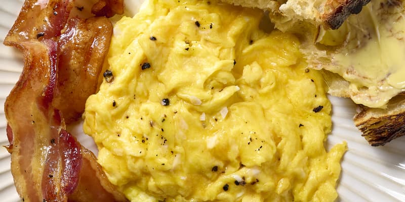 how to cook scrambled eggs using a slow cooker