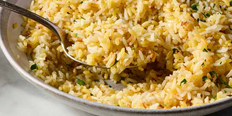 how to make rice pilaf without broth