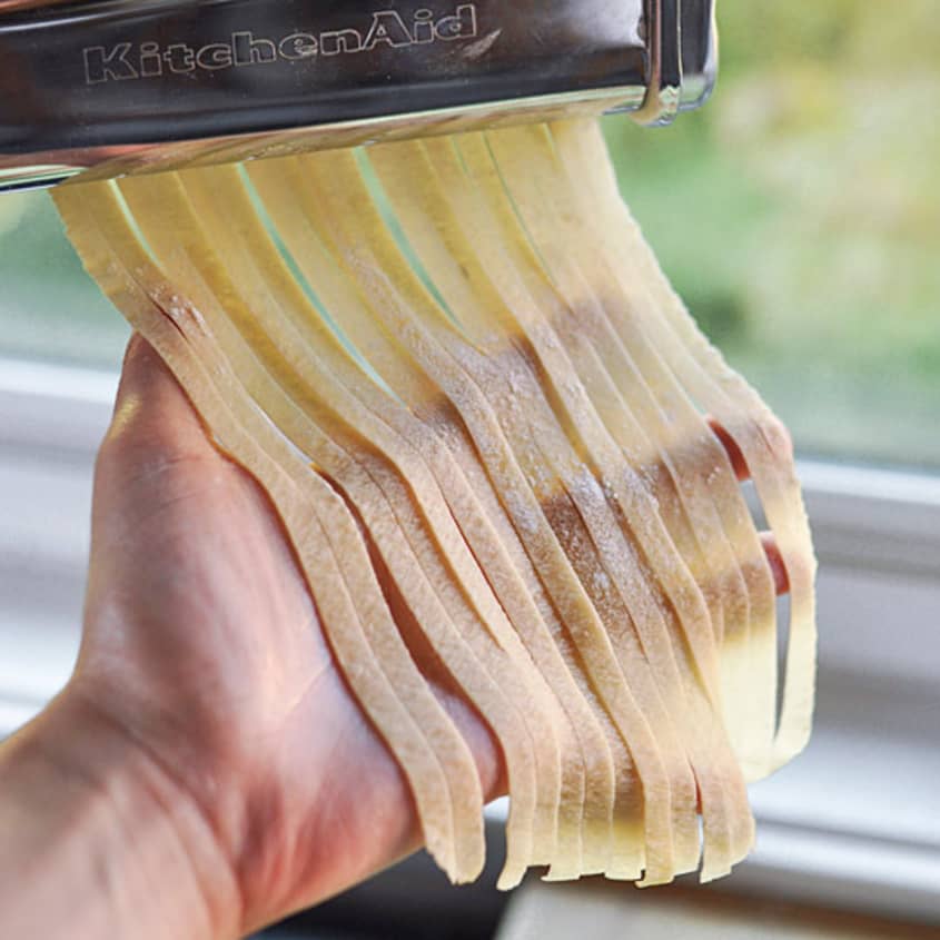 how to make pasta using machine