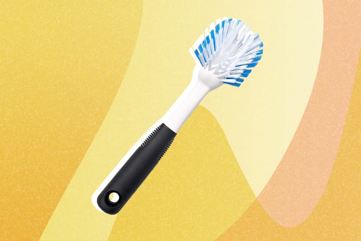 OXO Dish Brush - Amazon | The Kitchn