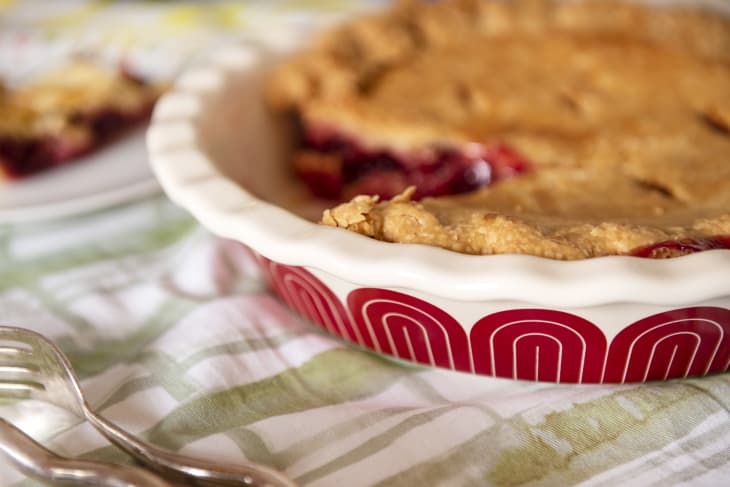 Great Jones Just Launched a Limited-Edition Bakeware Collection in ...