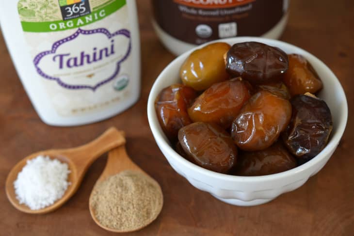 Pair Dates With These 7 Foods For a Delicious Snack | The Kitchn