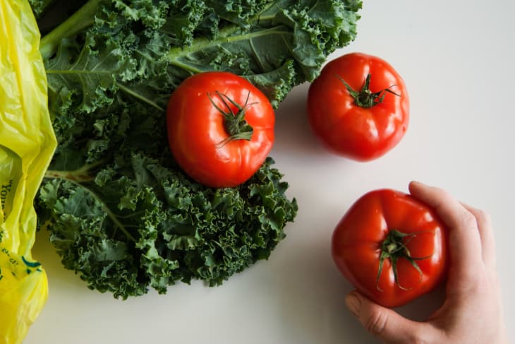 Here’s What 1 Pound of Tomatoes Looks Like | The Kitchn