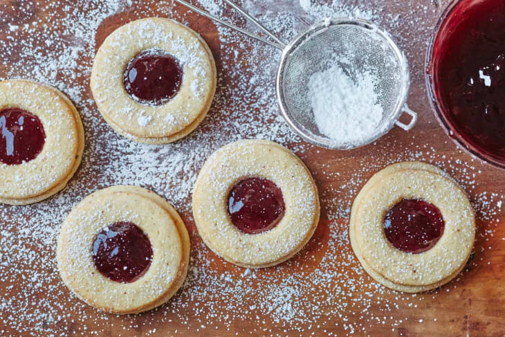 How To Make Classic Linzer Cookies | The Kitchn