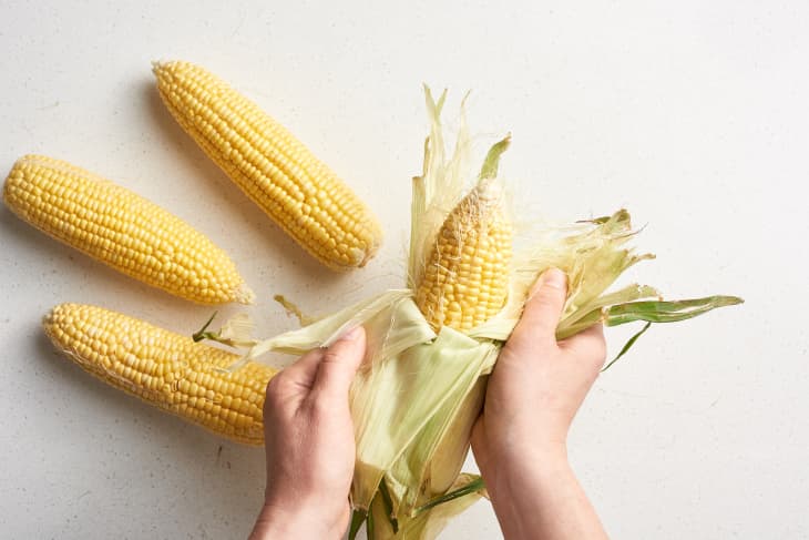 Corn Shucking Hack - Rubber Glove | The Kitchn